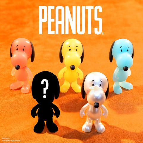 Peanuts Blind Box Wave 05 (More Snoopies) - Blind Box Flat – Super7